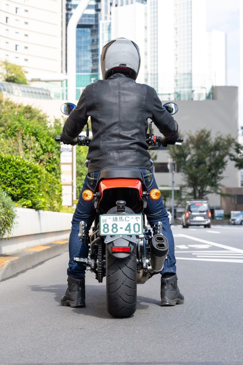 【憧れの大型バイク】ハーレーダビッドソンの新型クラシックネイキッド「X500」を体験してみた | 【公式】モノマックス（MonoMax）｜付録、カバン、時計、家電、カップ麺などの情報を詳しく解説！