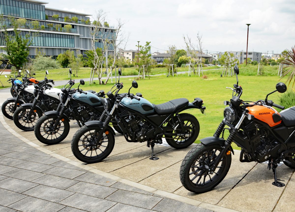 大ヒットバイク「レブル250」に続け！話題のホンダ新型“CL250”に乗ってみた | 【公式】モノマックス（MonoMax）｜付録、カバン、時計、家電、カップ麺などの情報を詳しく解説！